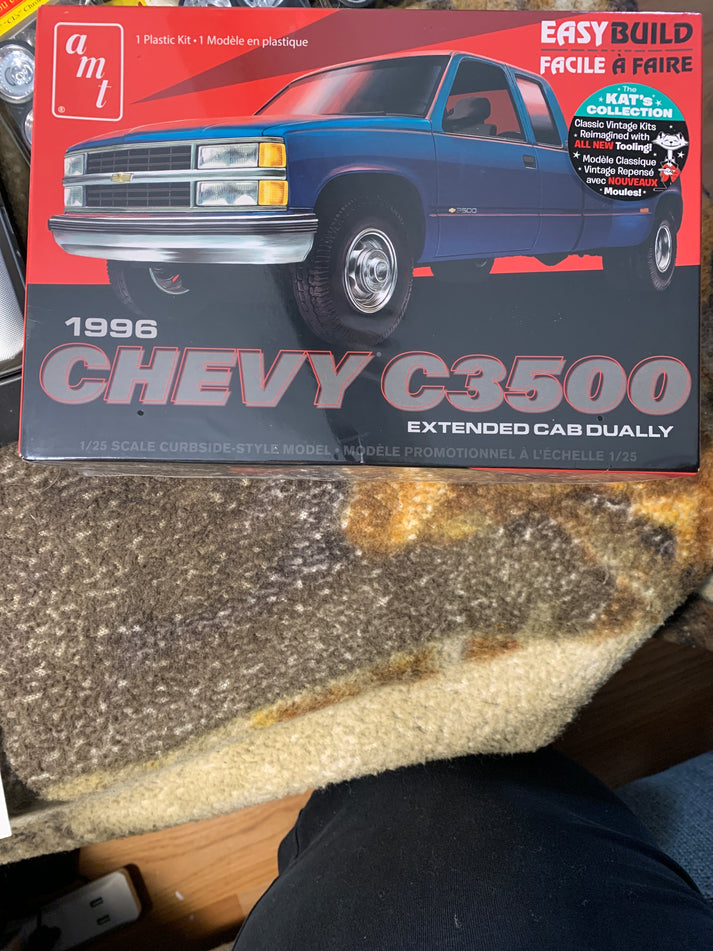 AMT 1996 Chevy 3500 Extended cab dually – STSDecals